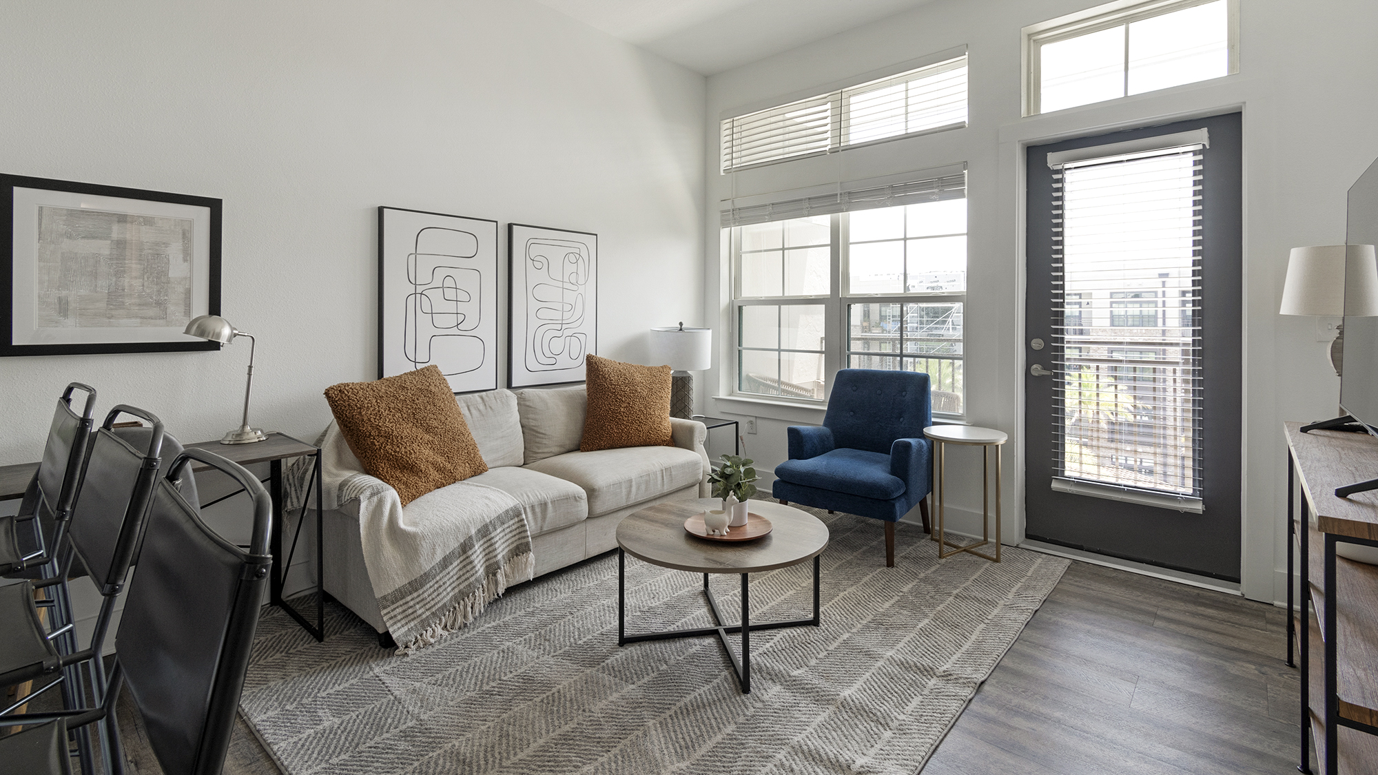 Stay at Barlow 423 in Jacksonville, FL | Landing