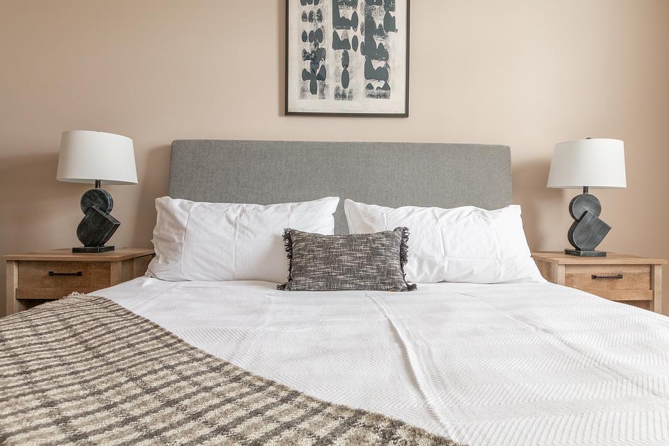 Rent Marble Cliff Commons #2701 in Columbus, OH - Landing