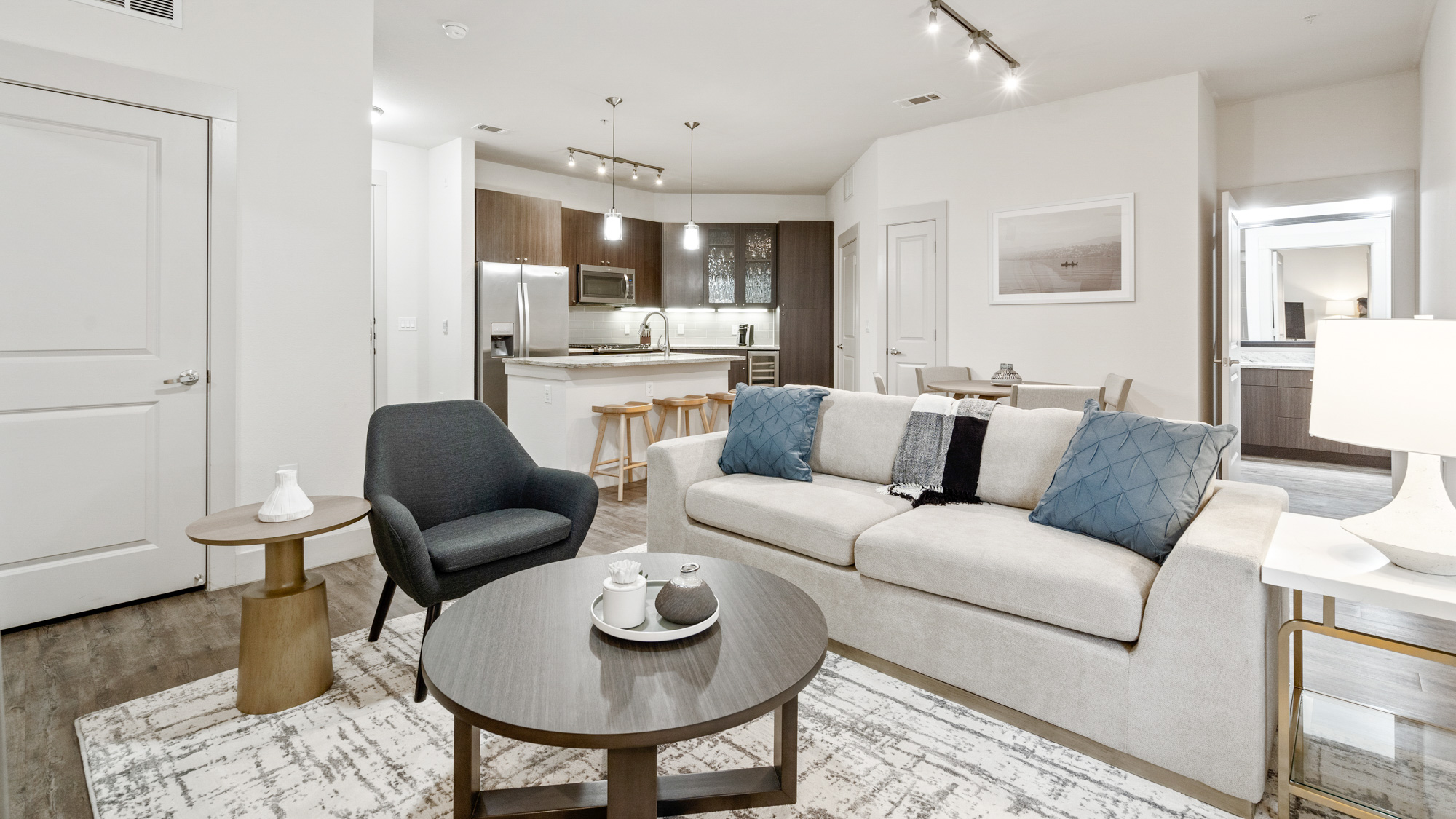 Rent Axis 110 Apartments #2044 in Richardson, TX - Landing